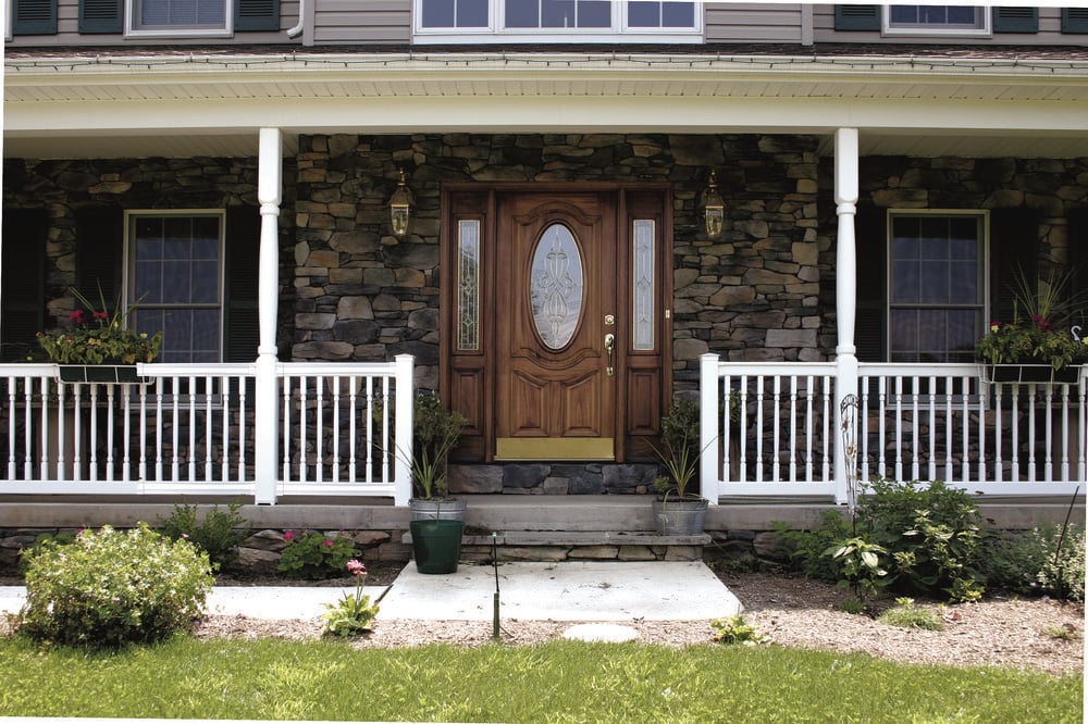 3 Considerations When Choosing Vinyl Porch Posts