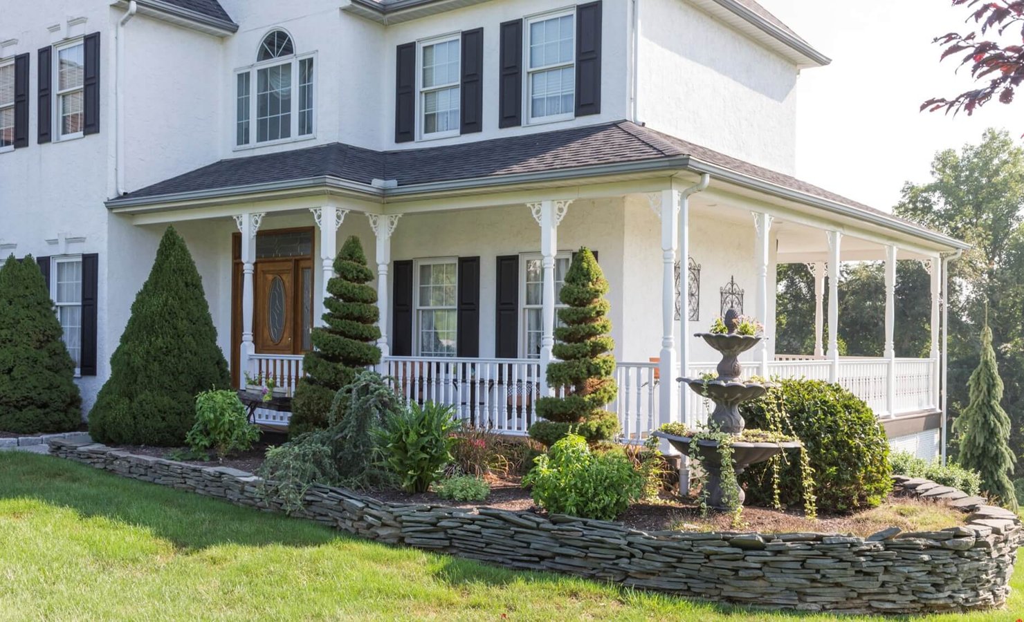 Choosing the Right Porch Posts for Your Home